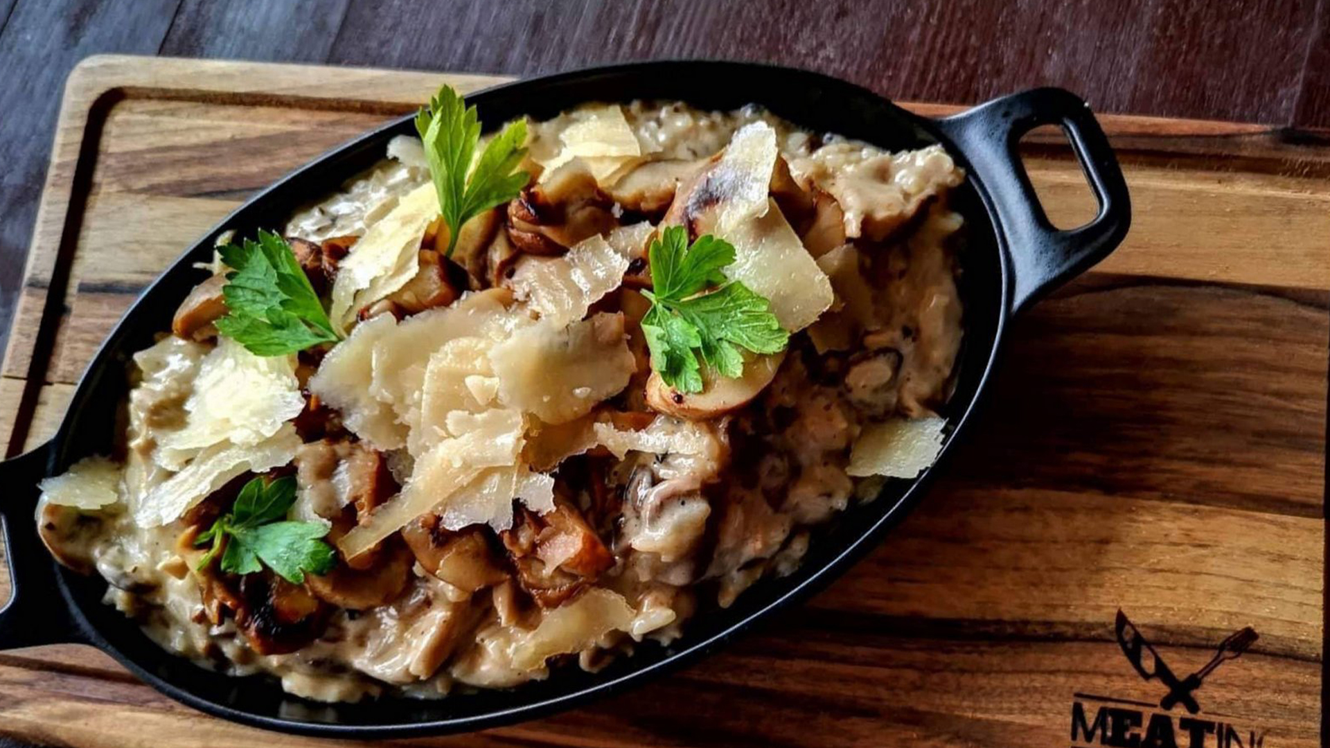 Meating pub in restavracija - SelectBOX