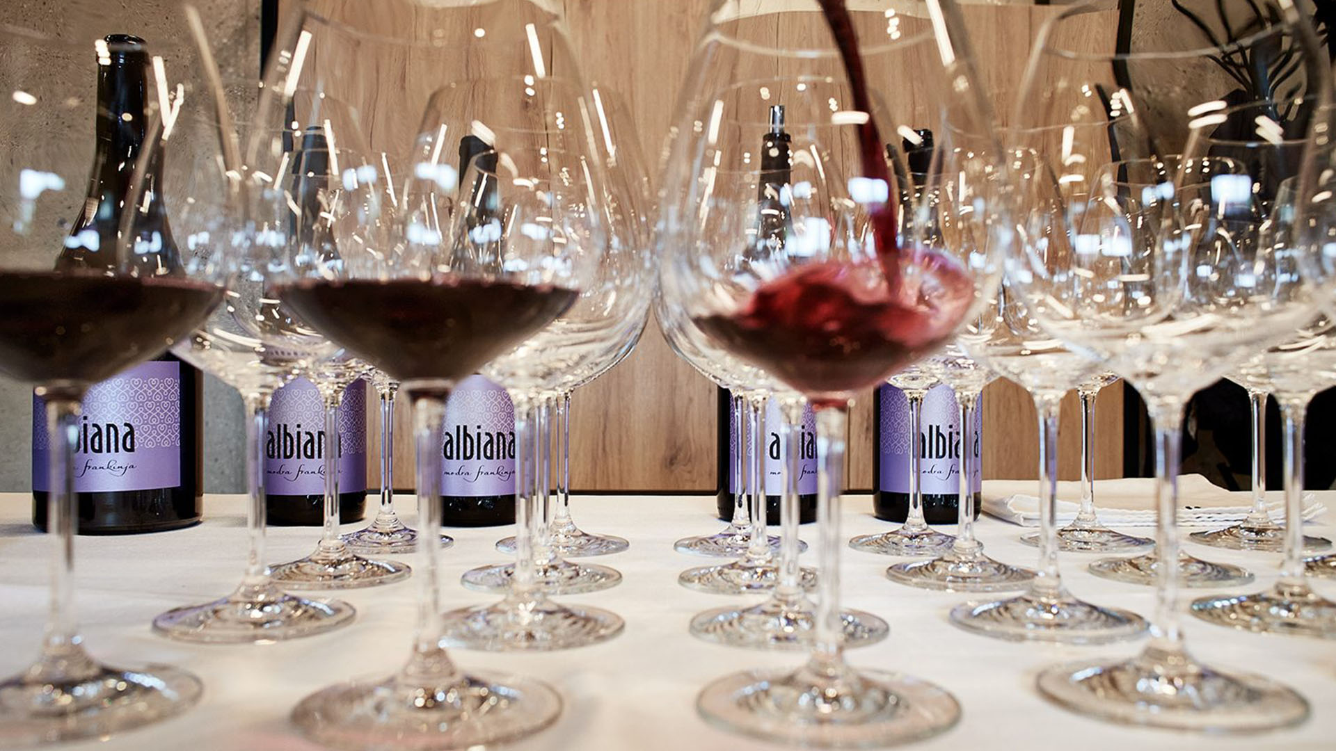 Albiana, vinska klet Žaren - SelectBOX