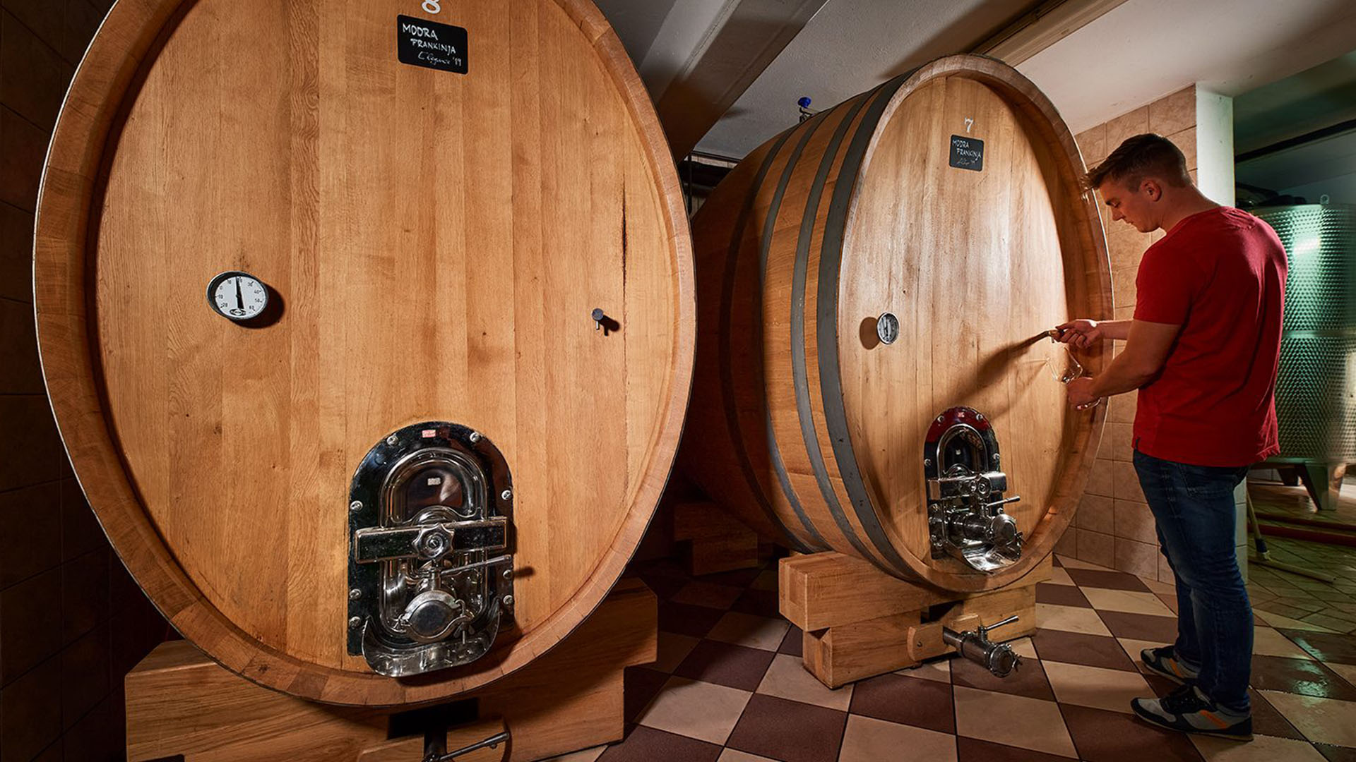 Albiana, vinska klet Žaren - SelectBOX